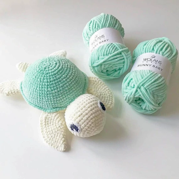 79 Mohazöld Wolans Bunny Baby zsenília fonal amigurumihoz | Fonalazoo